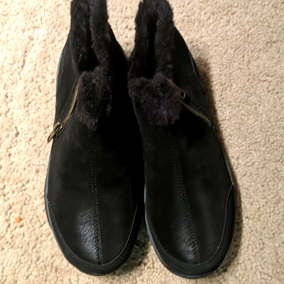Easy Spirit | Shoes | Explore 24 Easy Spirit Ankle Boots | Poshmark